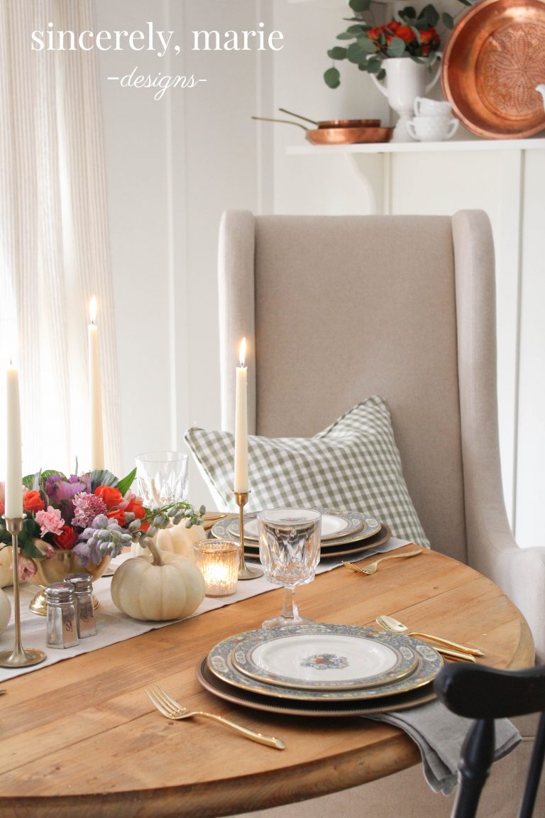 An Intimate and Timeless Thanksgiving Tablescape