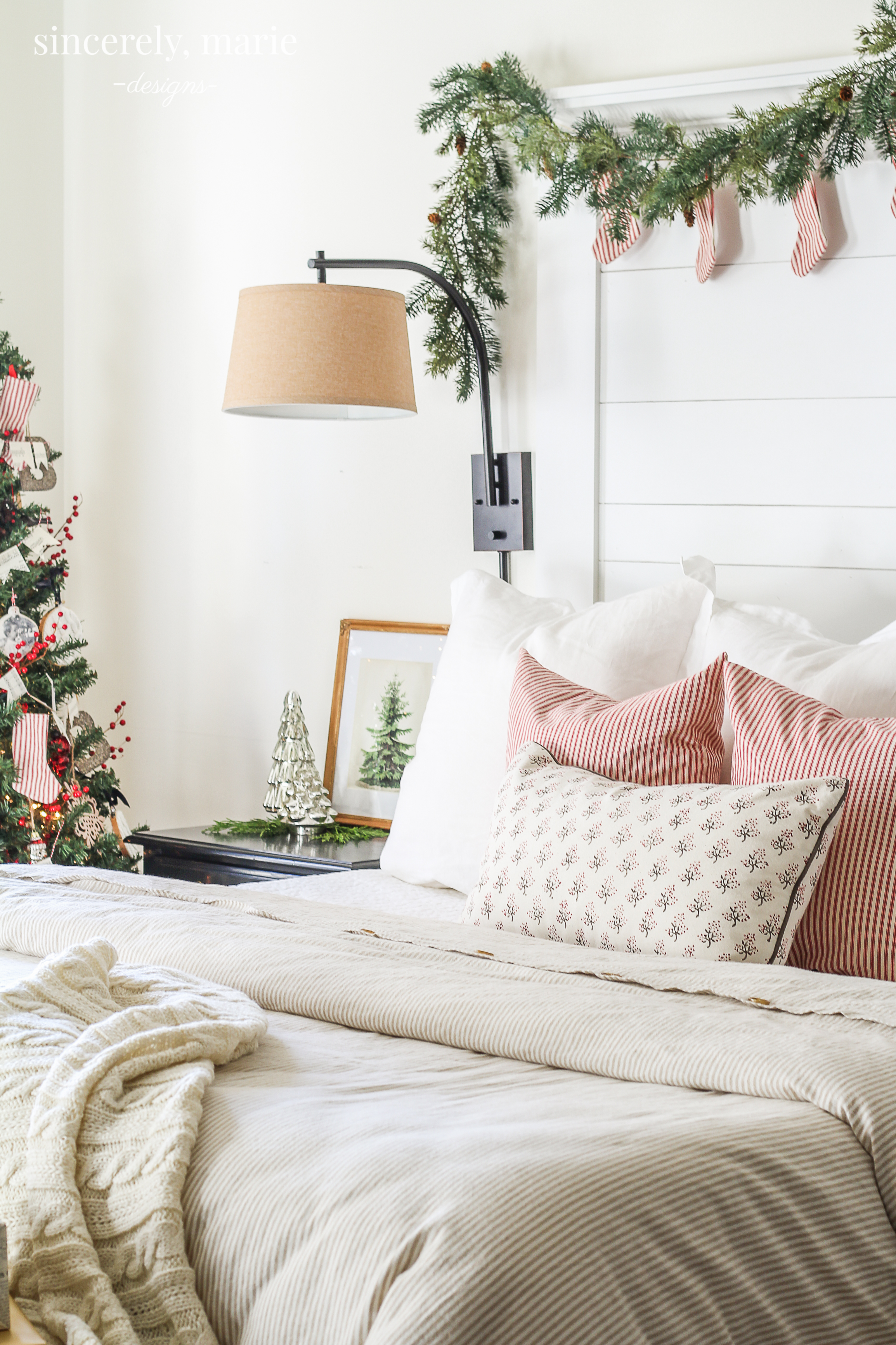 Our Classic Cozy Christmas Bedroom Sincerely Marie Designs Our Classic Cozy Christmas Bedroom Sincerely Marie Designs