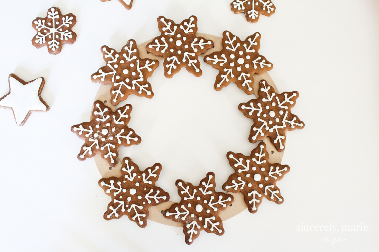 Christmas Gingerbread Cookie Wreath - Sincerely, Marie Designs
