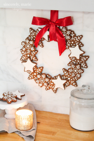 Christmas Gingerbread Cookie Wreath - Sincerely, Marie Designs