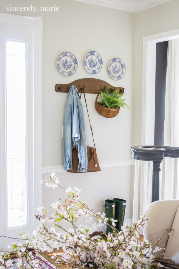 Fresh & Classic Spring Home Tour - Sincerely, Marie Designs