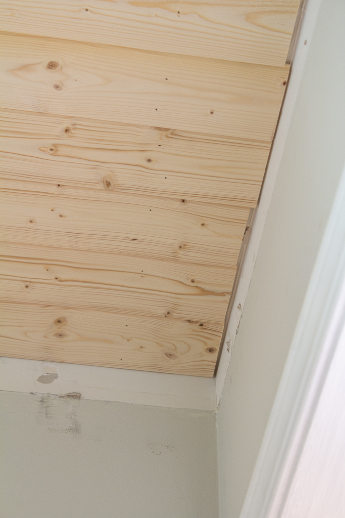 How To Easily Plank A Textured Ceiling - Sincerely, Marie Designs