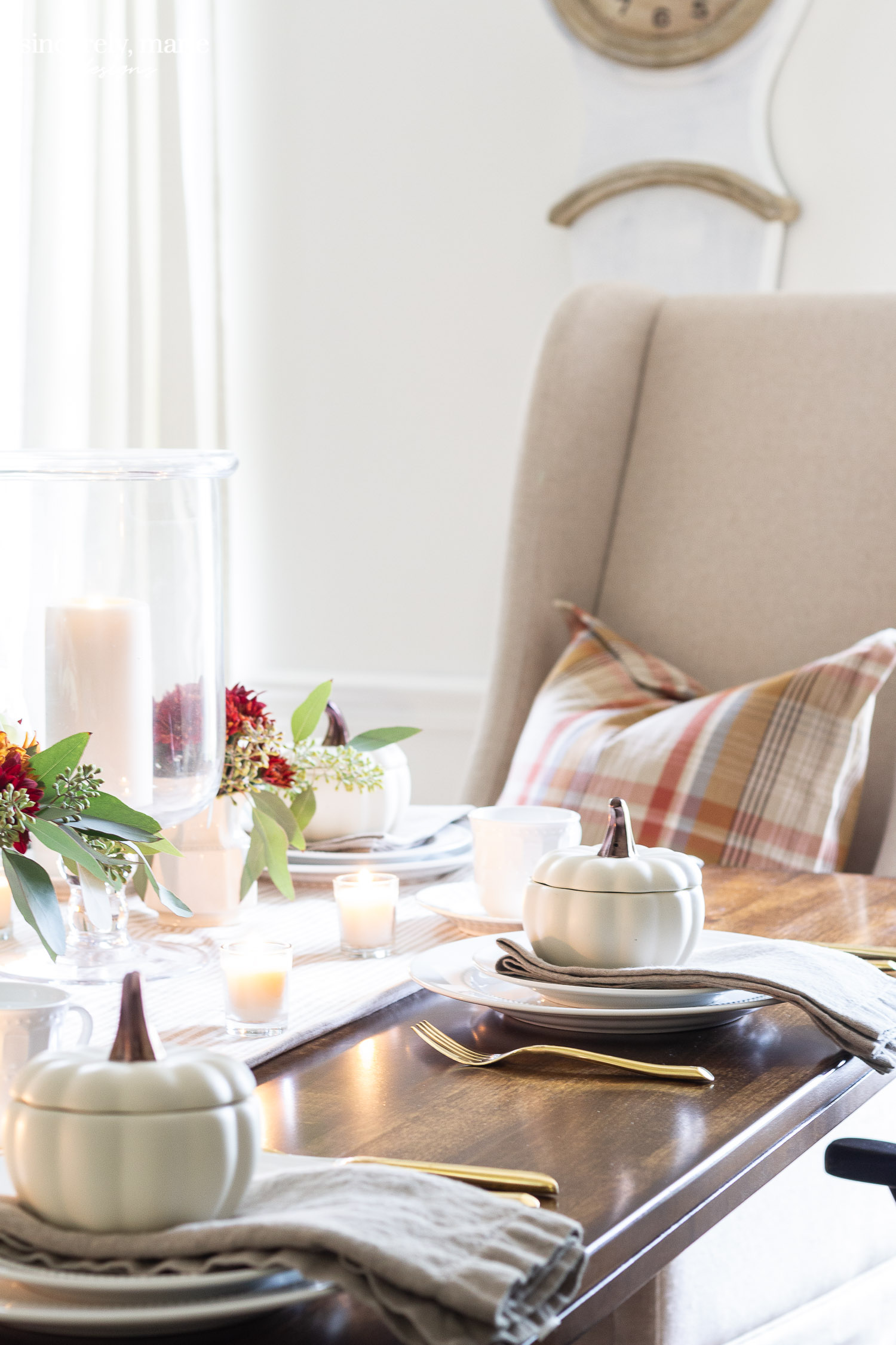 Warm & Traditional Fall Brunch Tablescape - Sincerely, Marie Designs