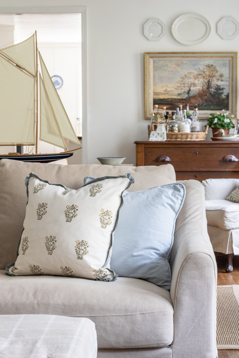 Classic Styled Living Room - Sincerely, Marie Designs