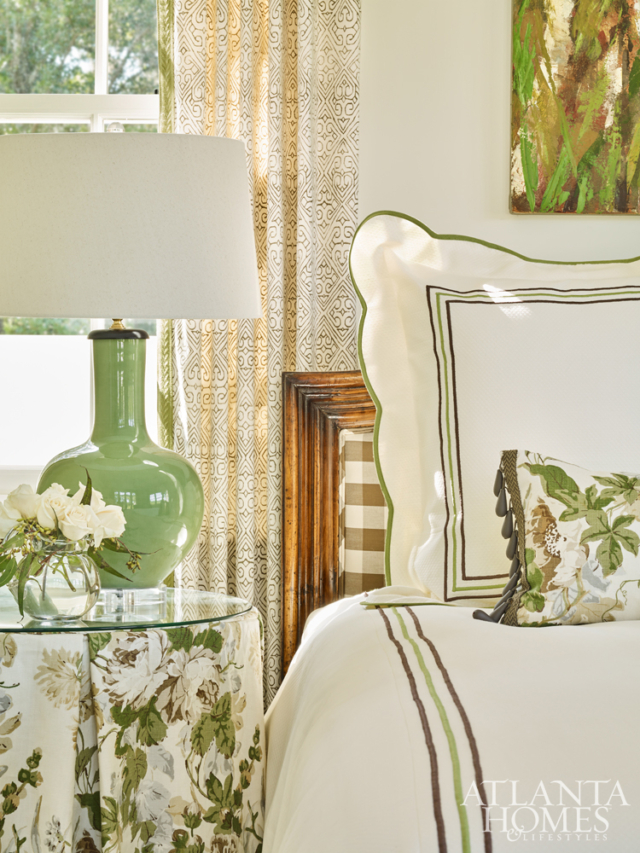 A Classic Coastal Home Tour - Sincerely, Marie Designs