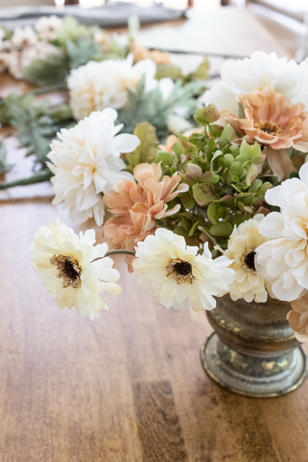 A Late Summer Floral Arrangement - Sincerely, Marie Designs