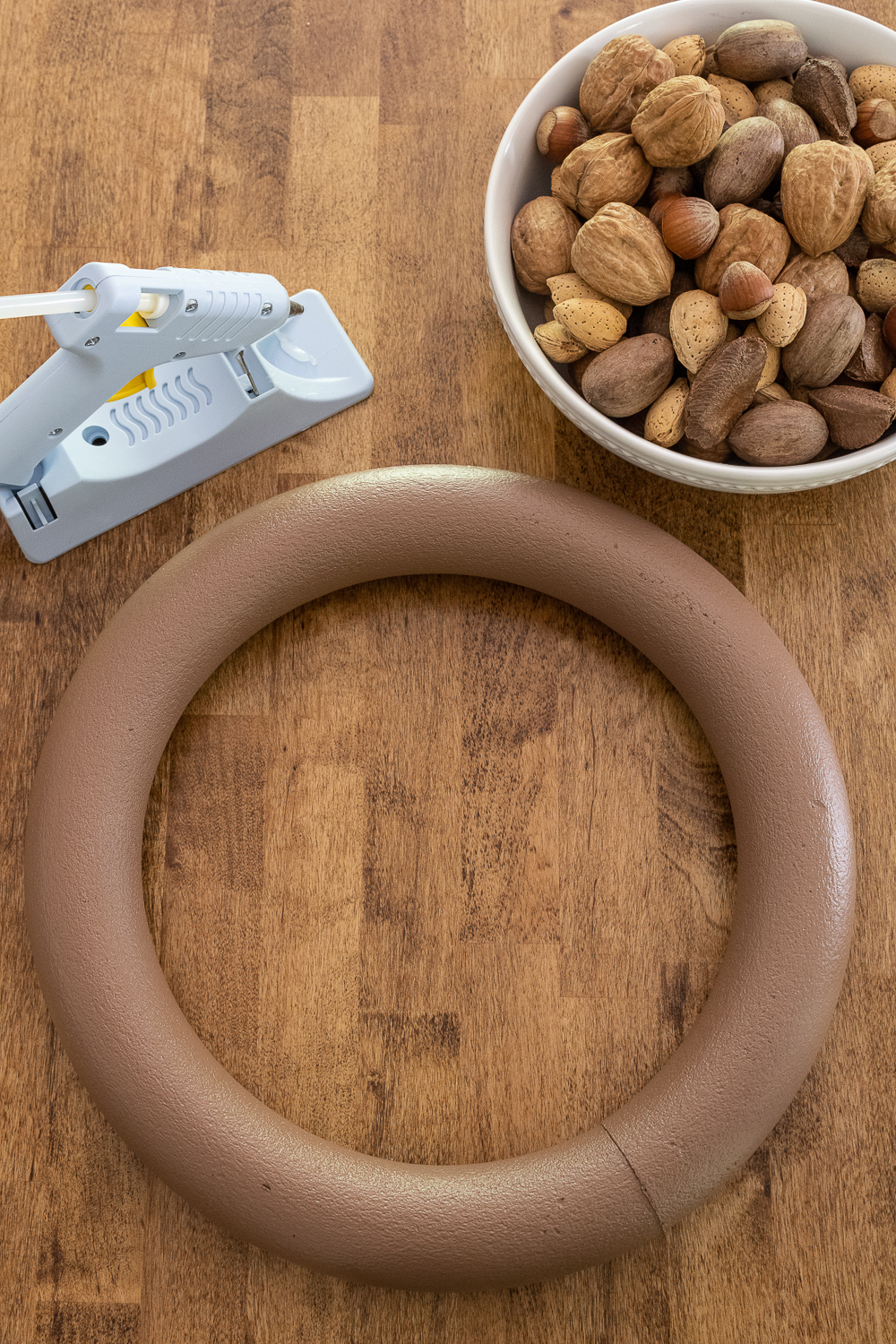 DIY Harvest Nut Wreath - Sincerely, Marie Designs