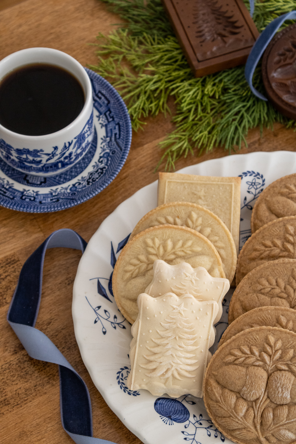 European Christmas Cookies - Speculaas, Springerle, & Shortbread ...
