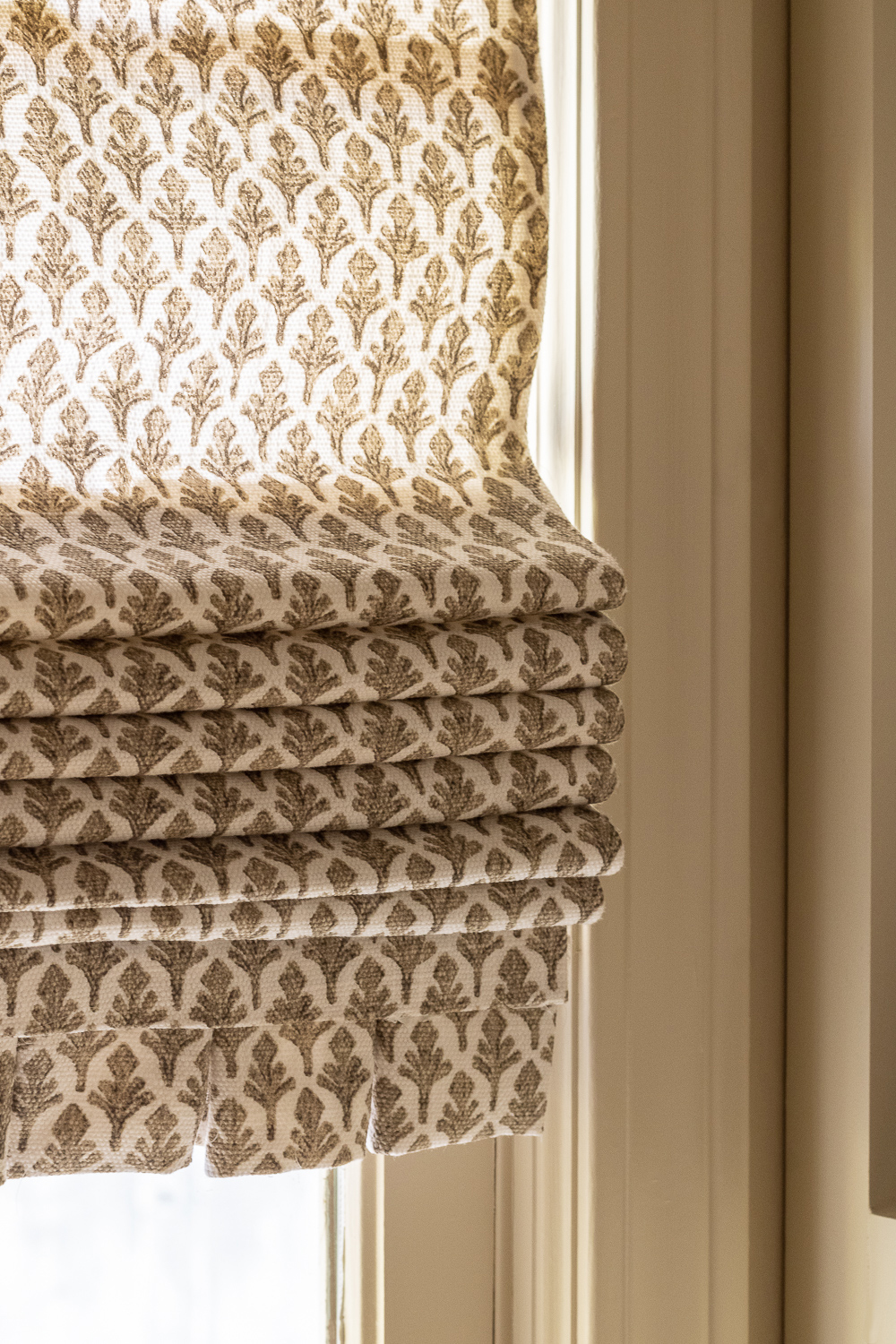 Custom Fabric Picture Frame Mats + Free Botanical Prints - Sincerely ...