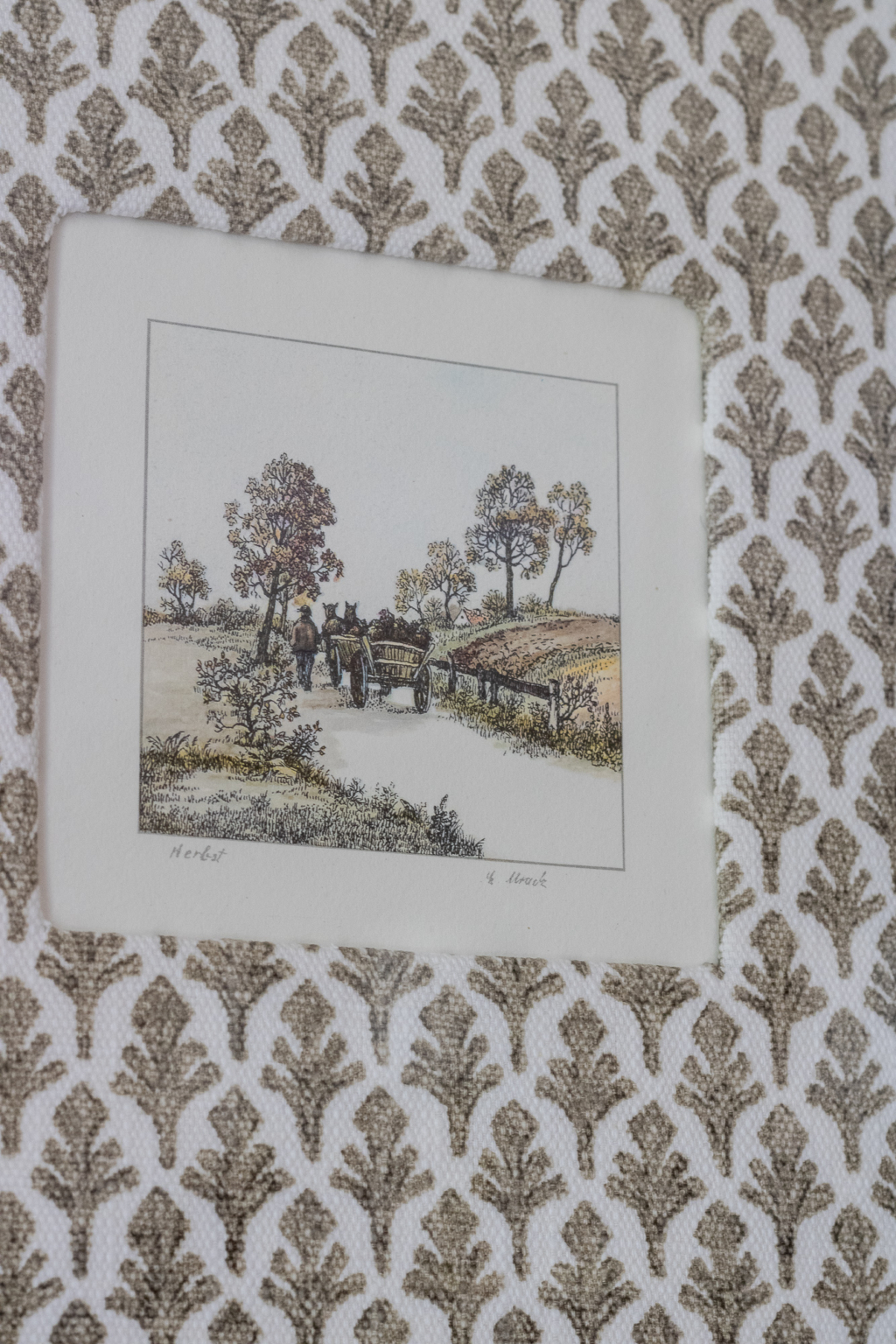 Custom Fabric Picture Frame Mats + Free Botanical Prints - Sincerely ...