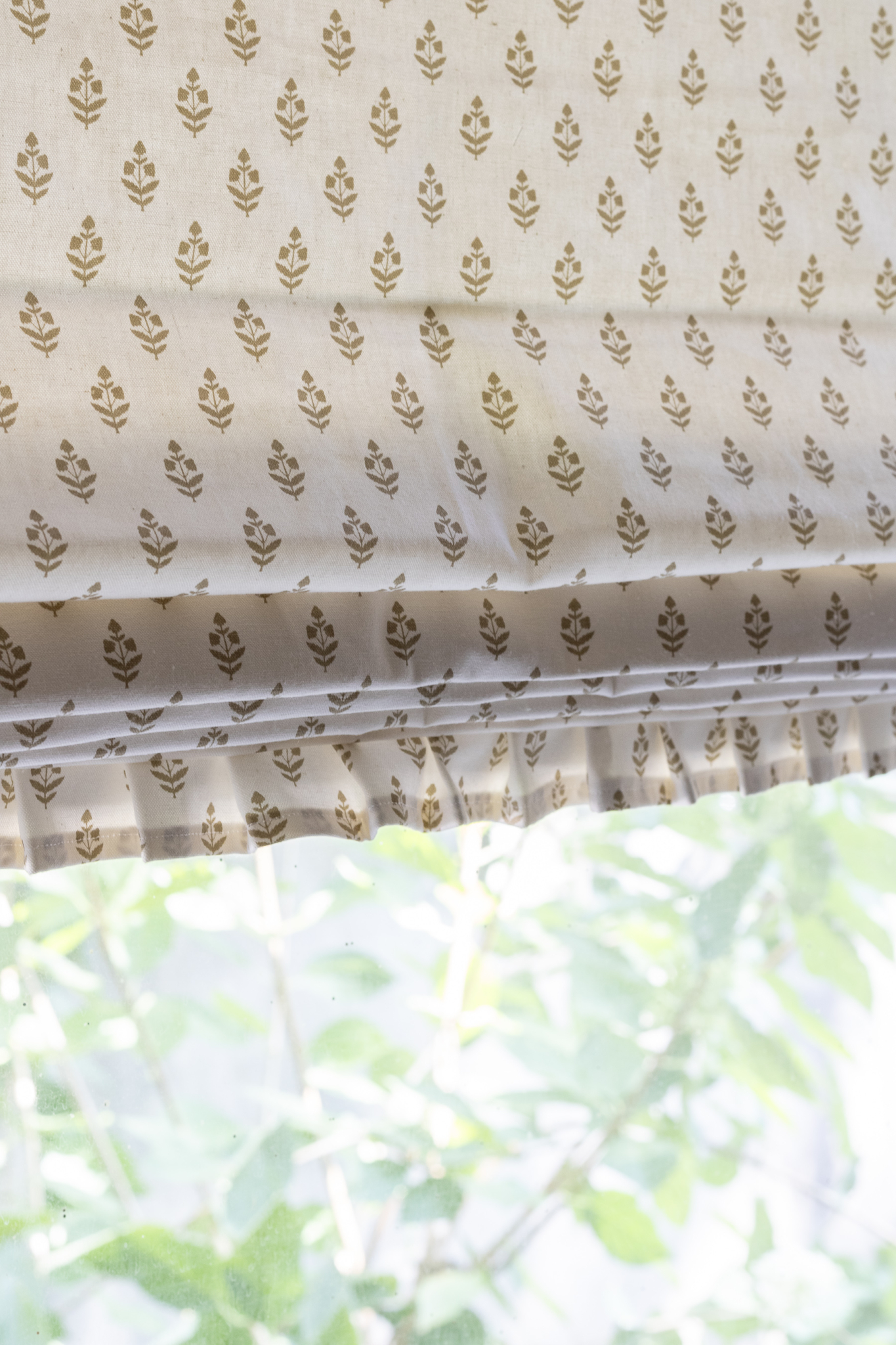 Recovering a Roman Shade with Custom Fabric - Sincerely, Marie Designs