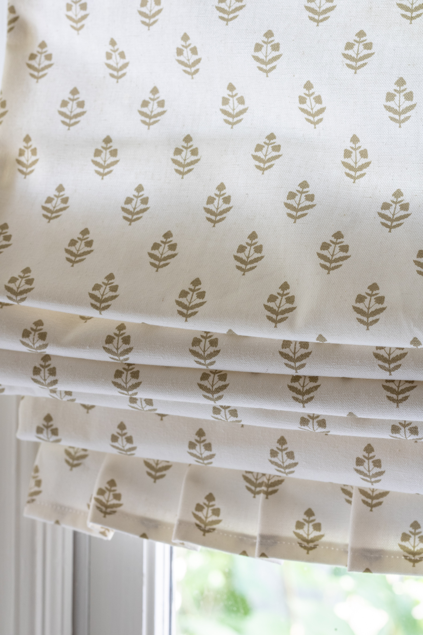 Recovering a Roman Shade with Custom Fabric - Sincerely, Marie Designs
